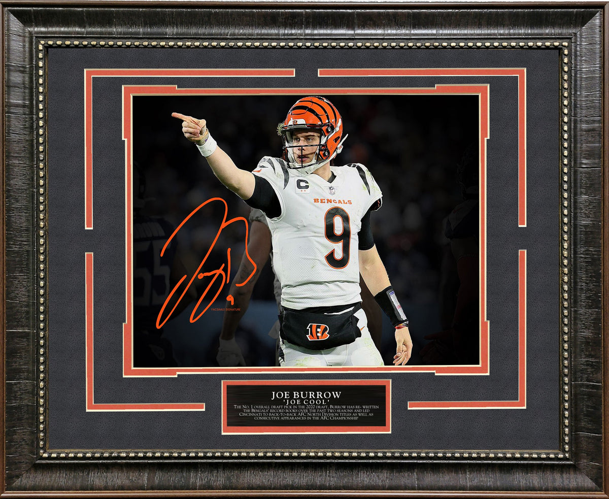 Joe Burrow - Bengals Spotlight with Facsimile Signature